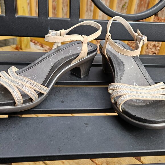 Abeo | Shoes | Abeo Biosystem Grace Beige Glitz Sandal Sz N Neutral ...